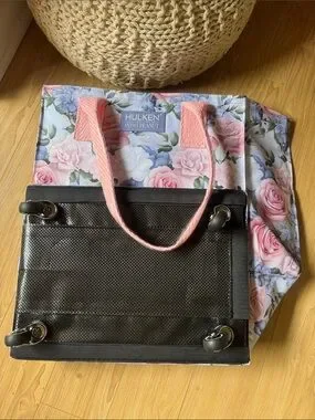 Posh Peanut | Bags | Posh Peanut X Hulken Floral Tote Bag Medium | Poshmark
